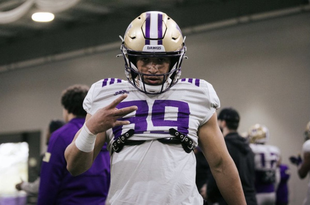 Huskies' Jaden Green Snaps with the Best of Them, According to this ...