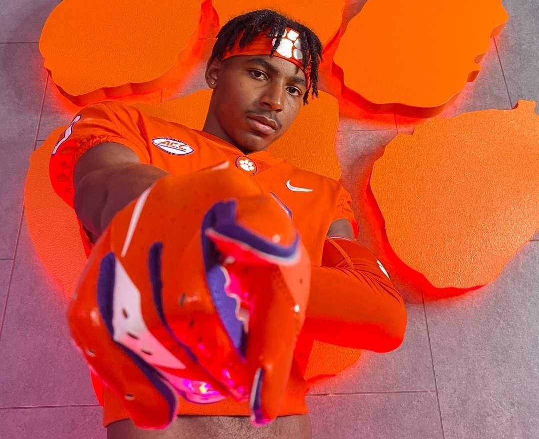 Clemson Offer Makes Birthday Little More Special for 2024 WR Alex ...
