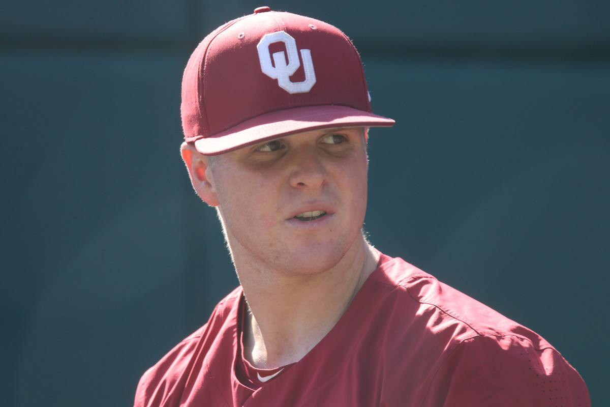 CWS Photo Gallery: Oklahoma Sooners Practice - Sports Illustrated ...