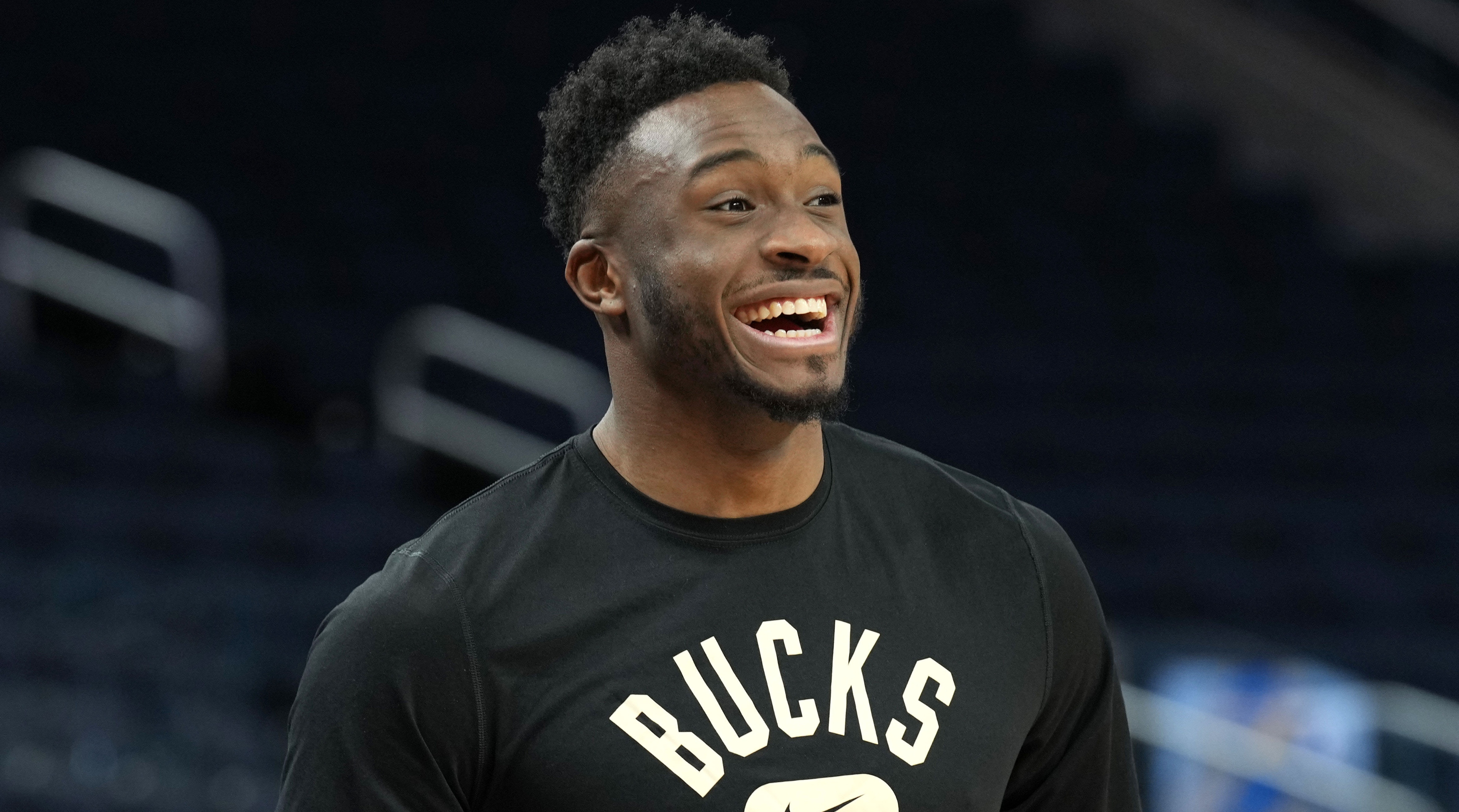 Thanasis Antetokounmpo Exercises Option to Stay With Bucks, per Report ...