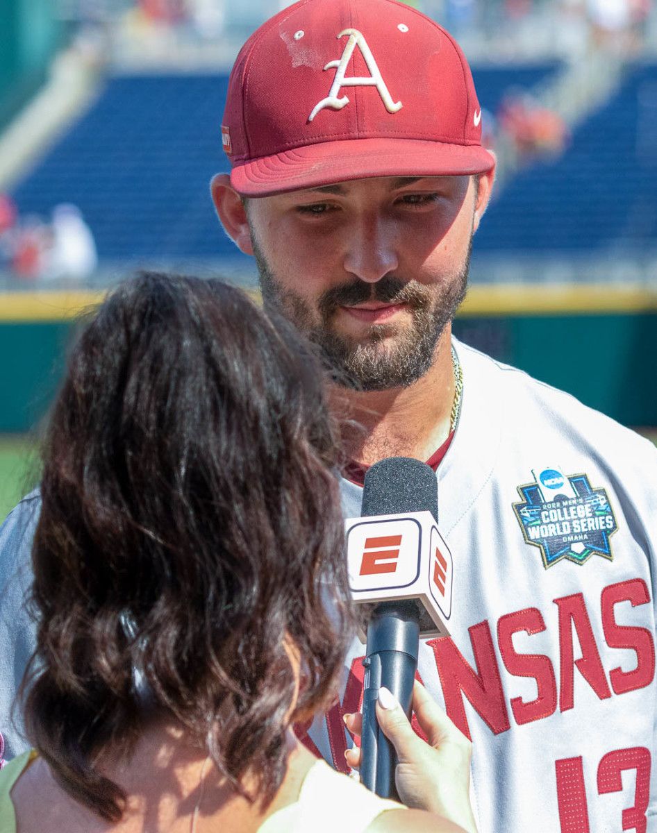 Face of the Game: Photo Gallery of Razorback Fans at CWS Opening Game ...