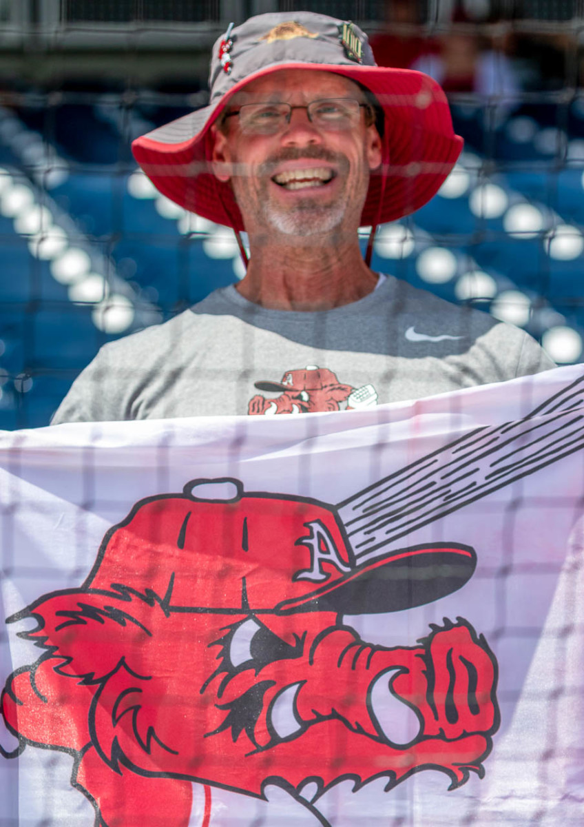 Face of the Game: Photo Gallery of Razorback Fans at CWS Opening Game ...
