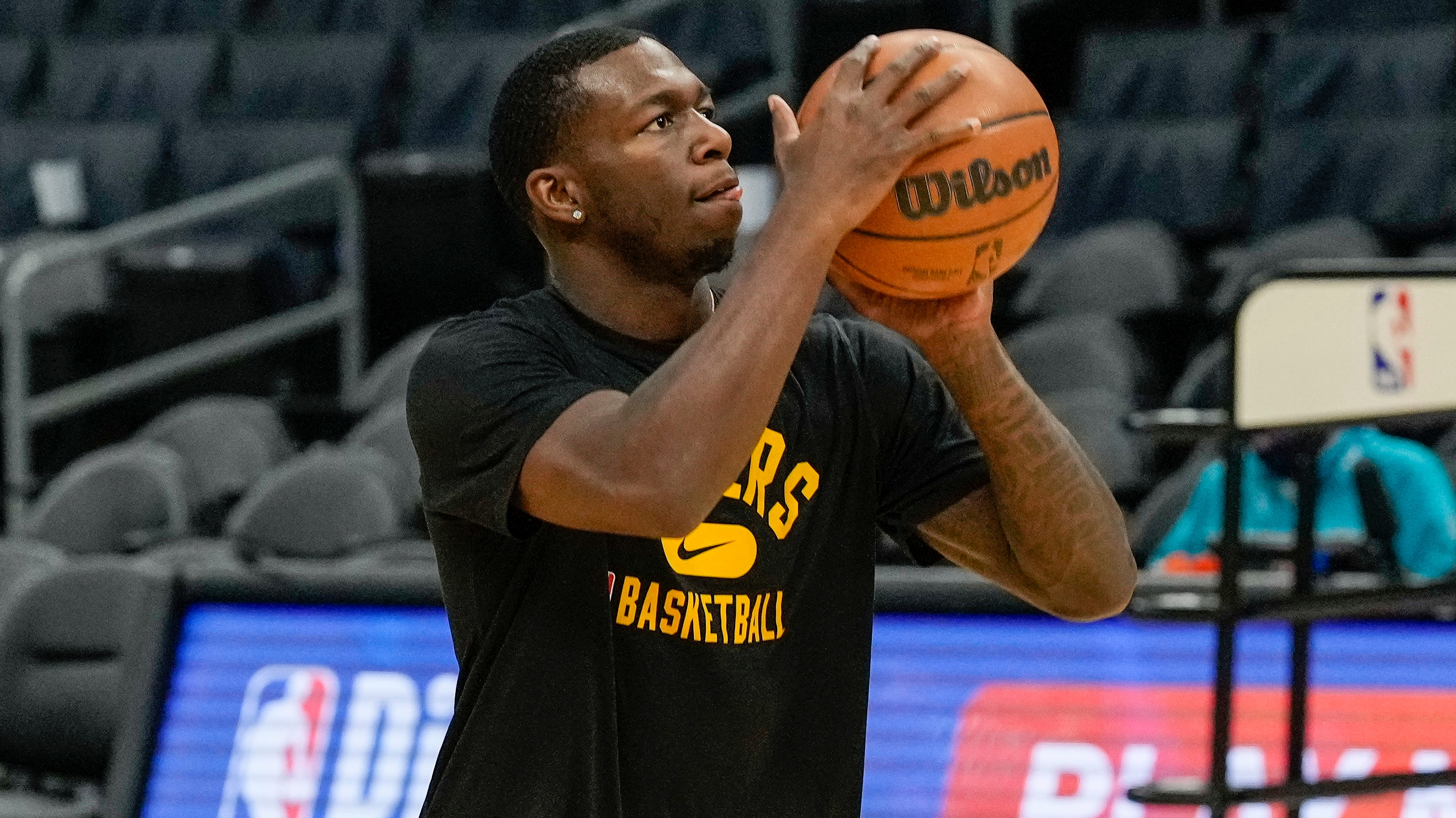 Kendrick Nunn Picks Up Player Option, Will Stay With Lakers, per Report ...