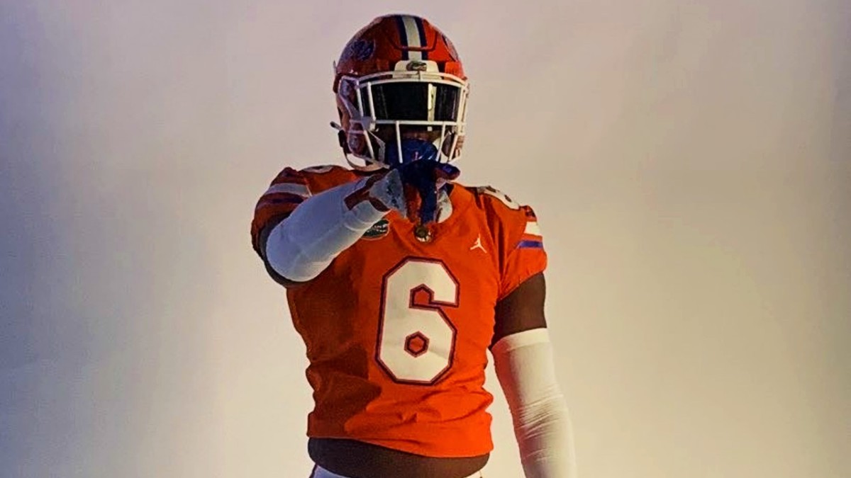 DL Gavin Hill Signs with Florida Gators - Sports Illustrated Florida ...