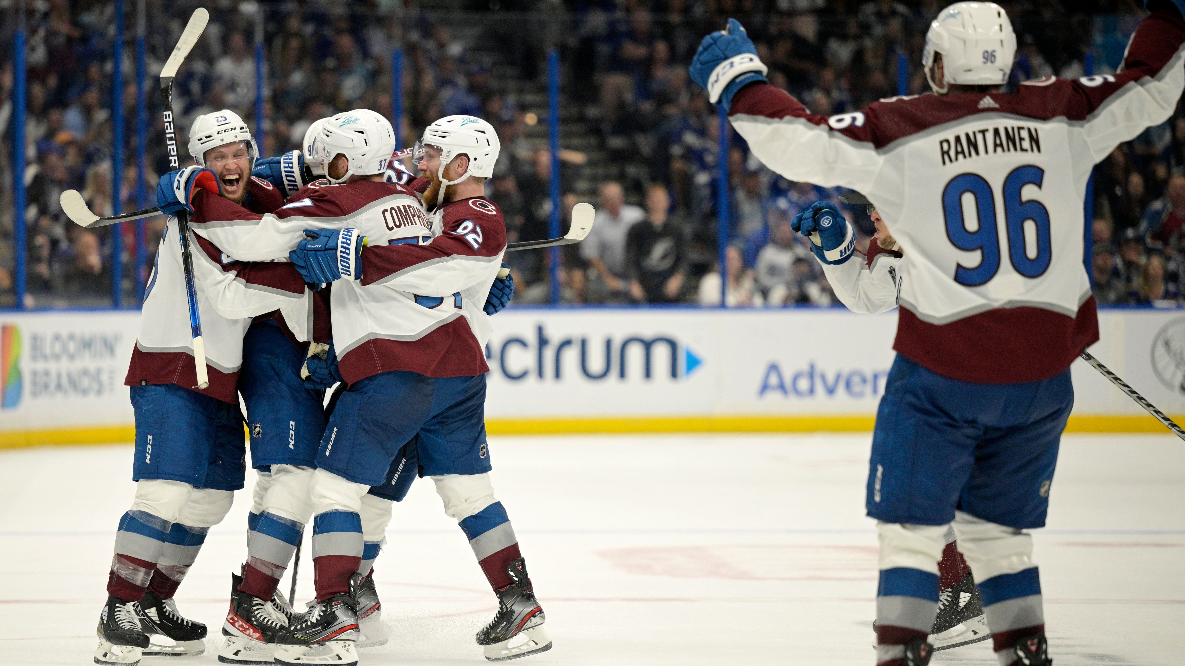 Avalanche Stun Lightning in OT to Take 3–1 Lead in Stanley Cup Final ...