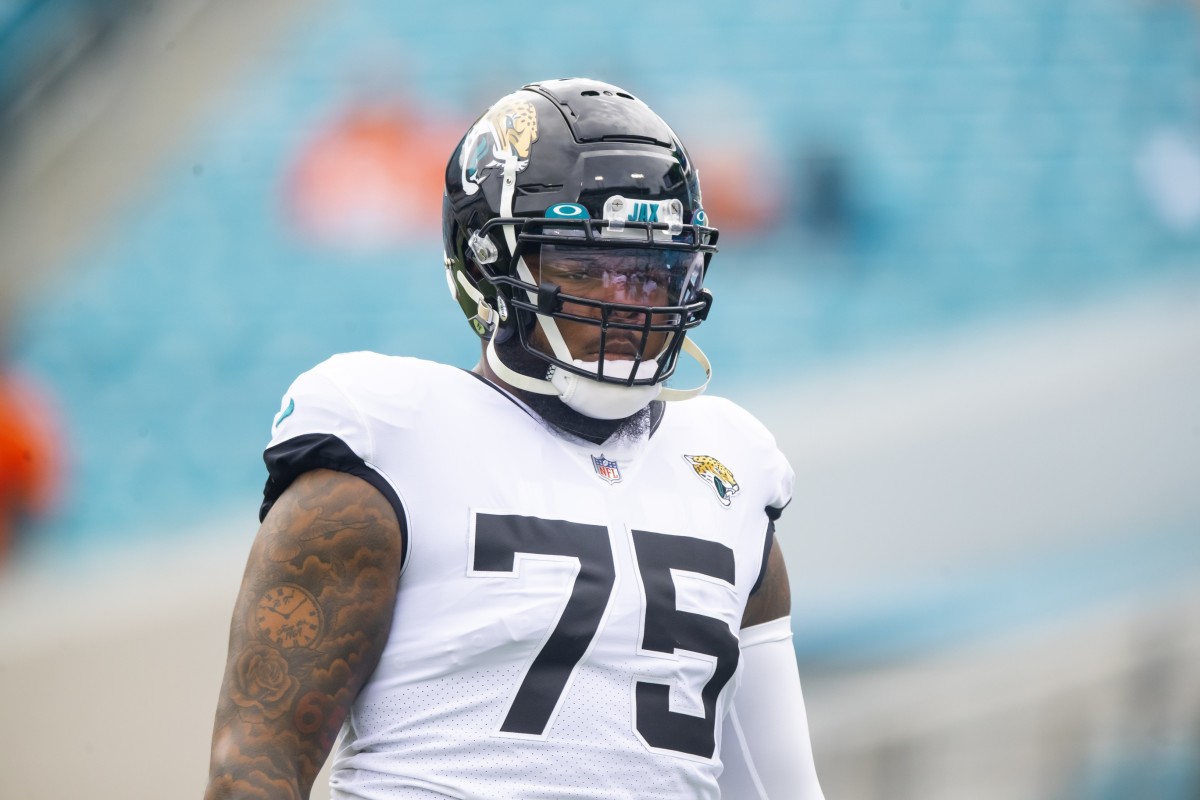 Jacksonville Jaguars OL Coach Weighs In on Right Tackle Battle and ...