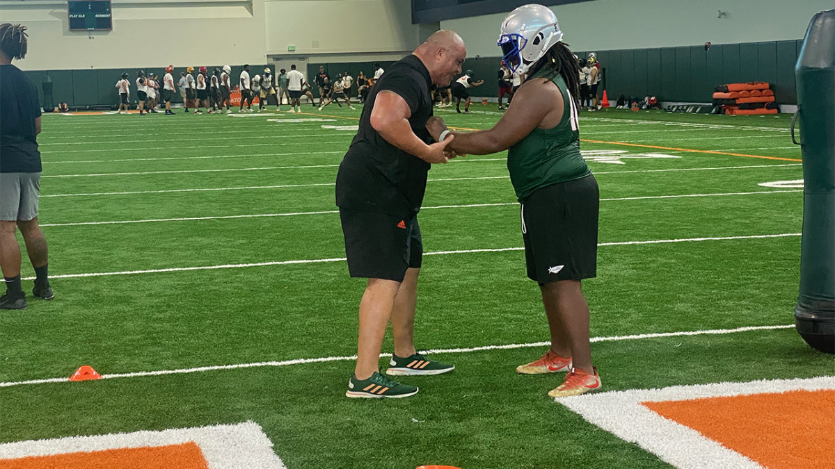 Defensive Tackle Anthony Smith Impresses at Miami Hurricanes' Legends ...