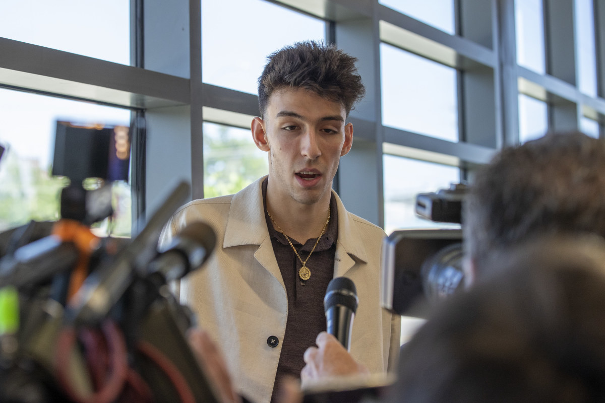 OKC’s Chet Holmgren Showcases Versatile Offensive Skillset - Sports ...