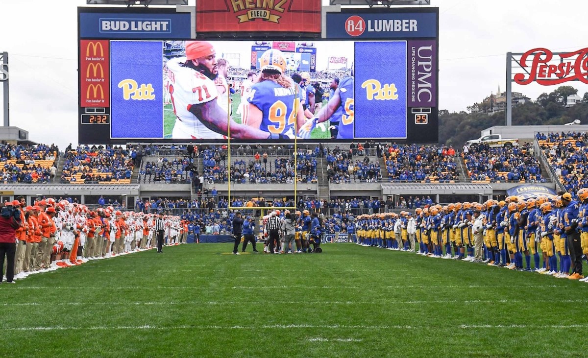 College Gameday Visiting Pitt Football For Backyard Brawl - Sports ...