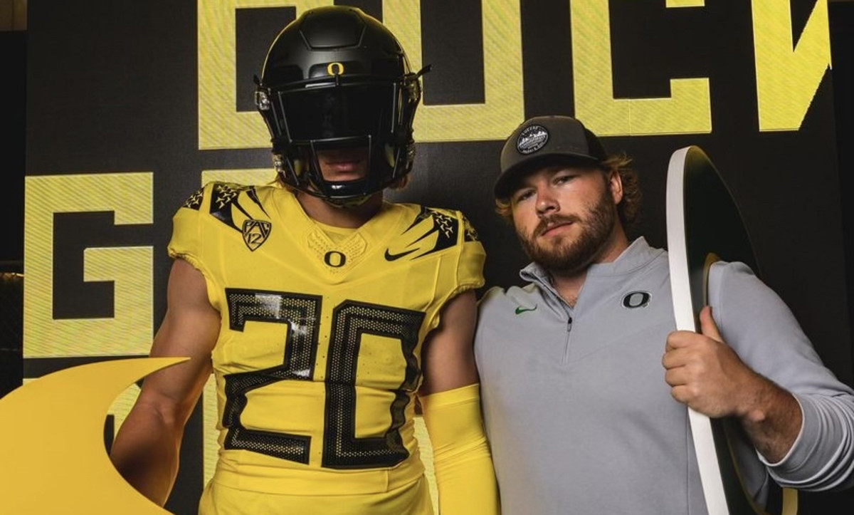 2023 Linebacker Recruit Blake Nichelson Breaks Down Oregon Football ...