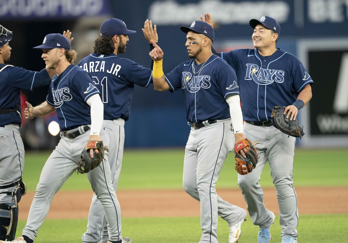 Tampa Bay Rays' Bats Explode in 11-5 Rout of Toronto Blue Jays ...