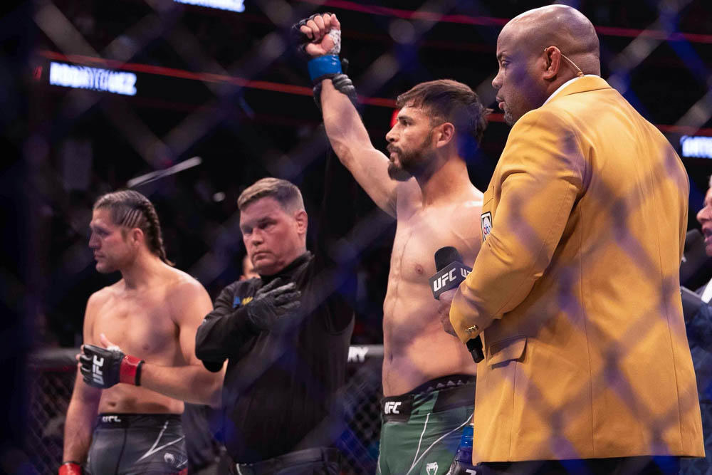 UFC on ABC 3 recap: Brian Ortega Injury results in Yair Rodriguez win ...