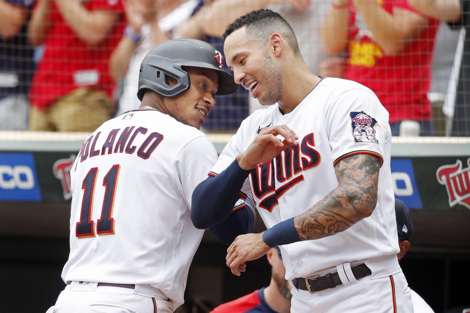 Twins slug 3 homers to topple White Sox, reach 50 wins - Sports ...