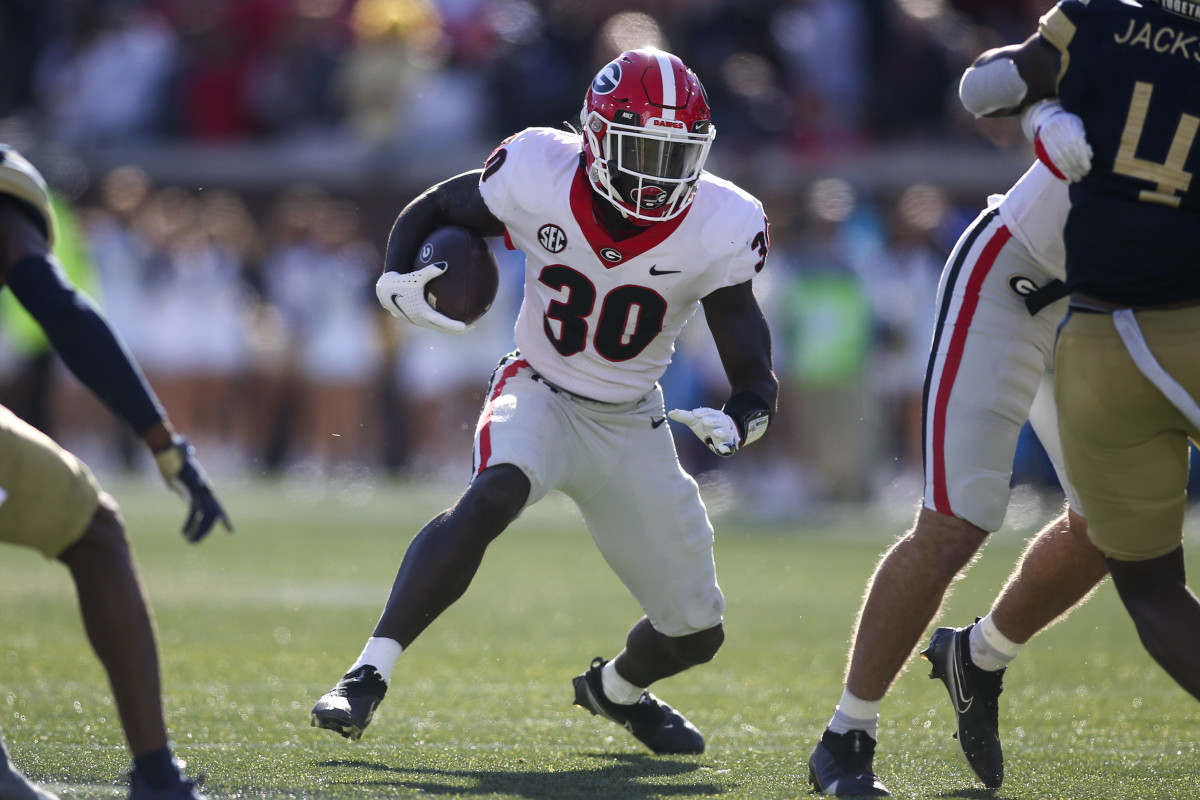 How Daijun Edwards Fits into Georgia Football's Offense - Sports ...
