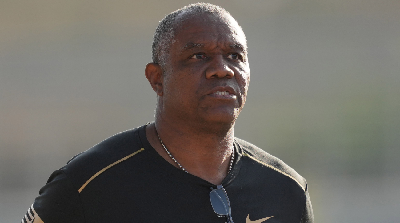 Former NFL Great Randall Cunningham Steps Down From Raiders Job ...