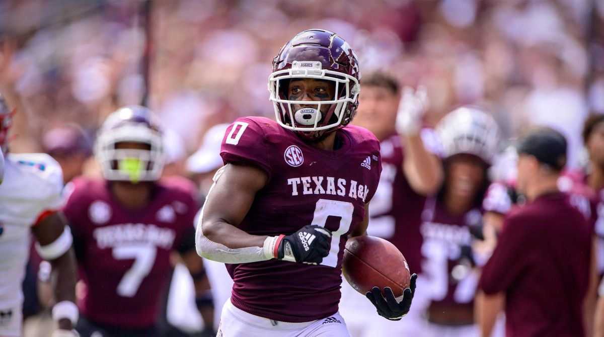 Texas A&M WR Ainias Smith Arrested on DWI, Weapon Charges - Sports ...
