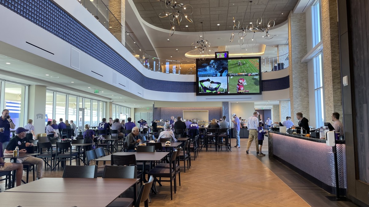 Road to CFB Game Day From TCU's Legends Club - Sports Illustrated TCU ...