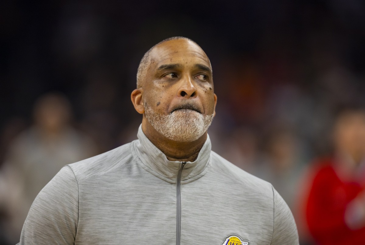 Los Angeles Lakers Bring Back Assistant Coach For 2022-23 Season ...