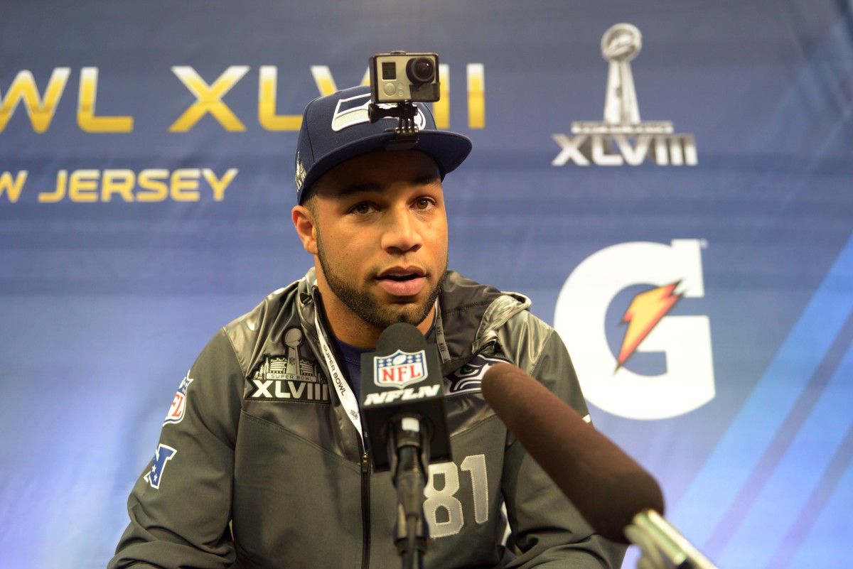 Former NFL Star Golden Tate Talks West Coast League Stint His Baseball