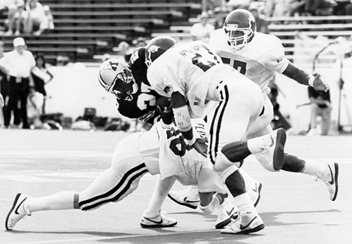 Which Arkansas Football Records Are Most Unbreakable by Current ...