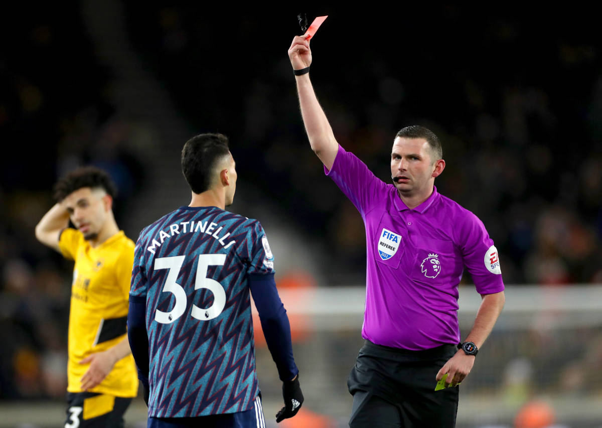 Michael Oliver Referee 2022