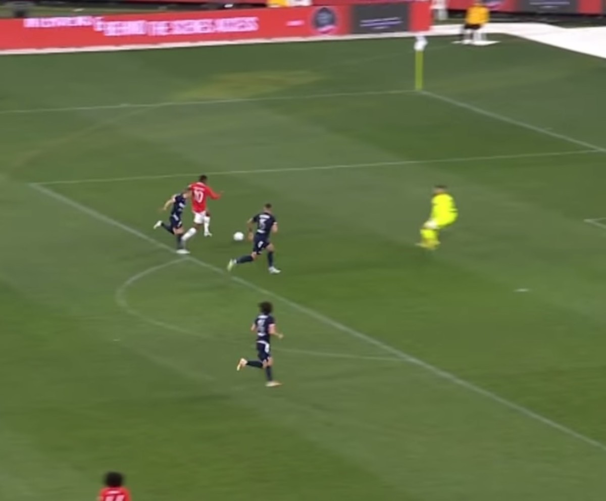 Marcus Rashford scores first Manchester United goal in 174 days ...