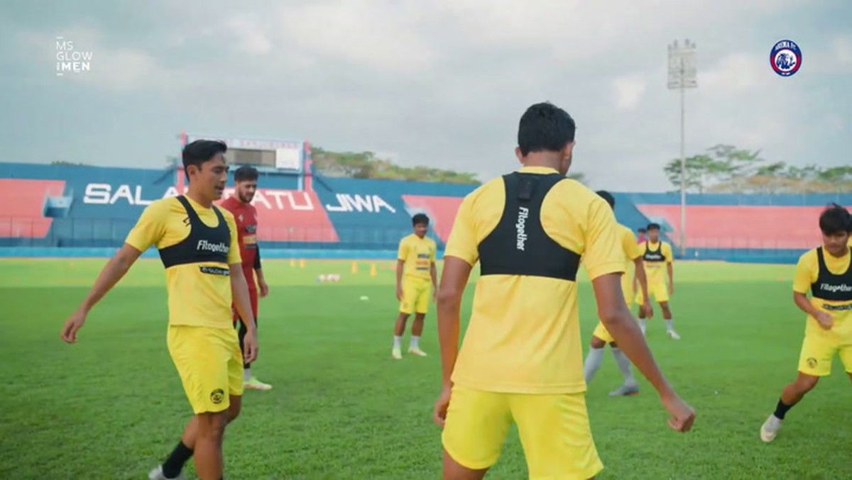 Arema FC begin preparations for game vs PSIS - Soccer - OneFootball on ...