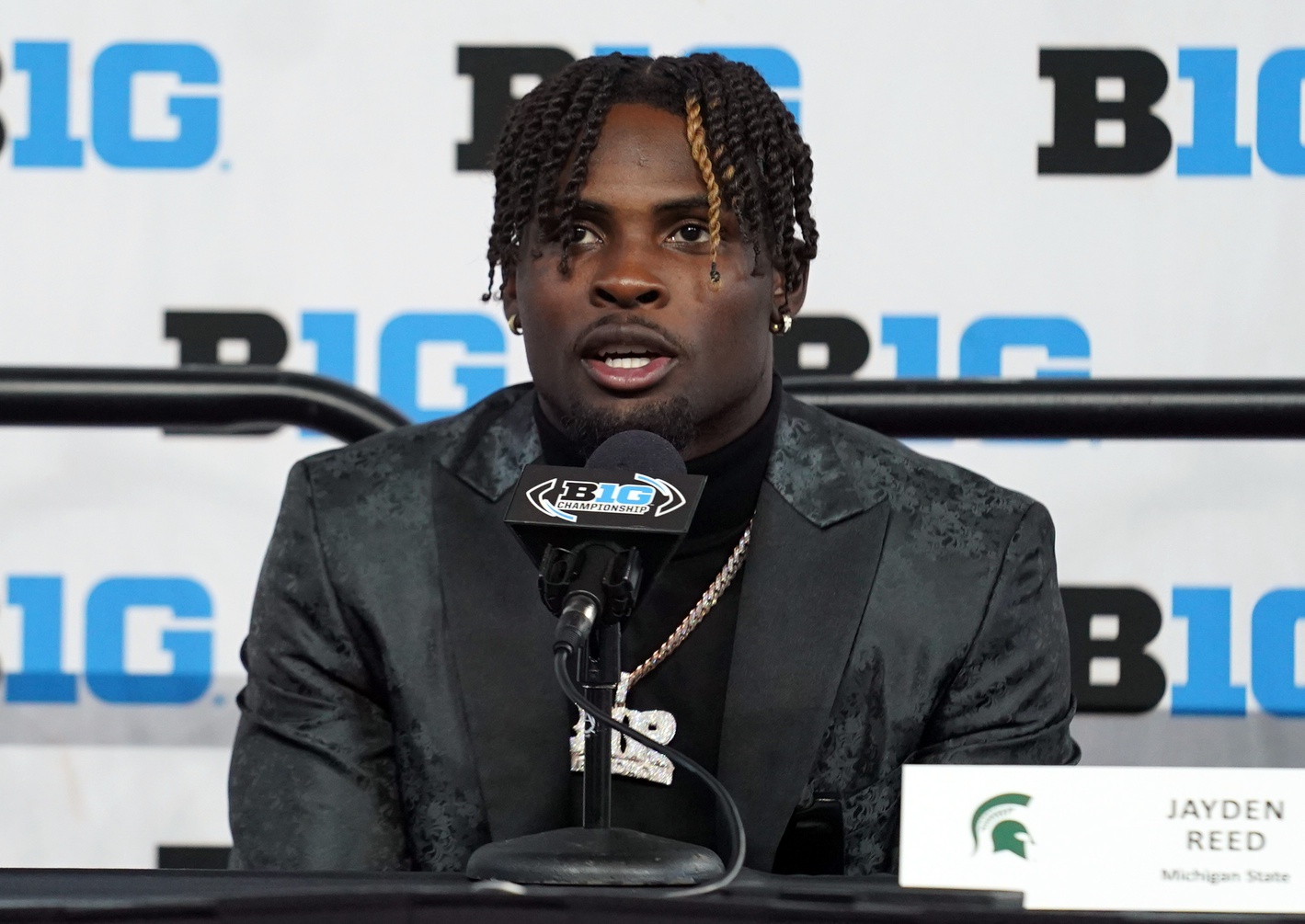 Michigan State football's Jayden Reed named to Paul Hornburg award ...