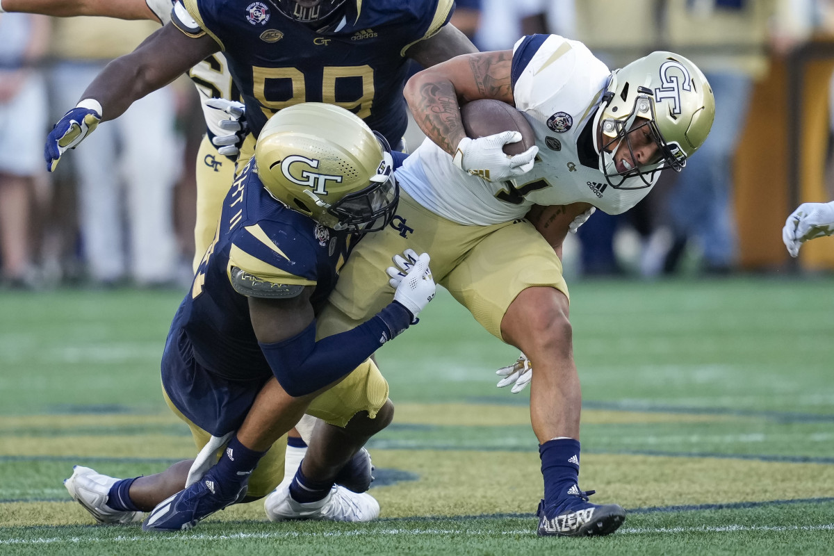 Georgia Tech Linebacker Demetrius Knight II Enters the Transfer Portal ...