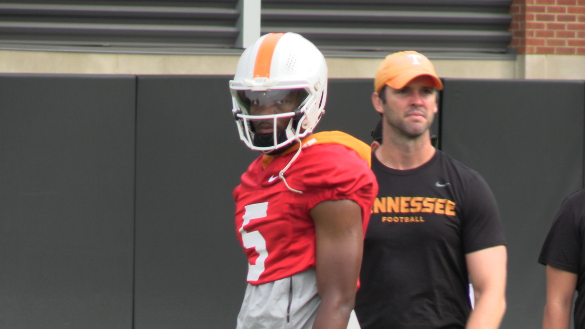 Six Days 'Til: Six Reasons Tennessee Vols Football Will Finish as a Top ...