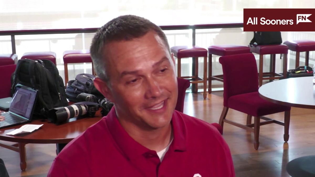 WATCH: Oklahoma Safeties Coach Brandon Hall Media Day Press Conference ...