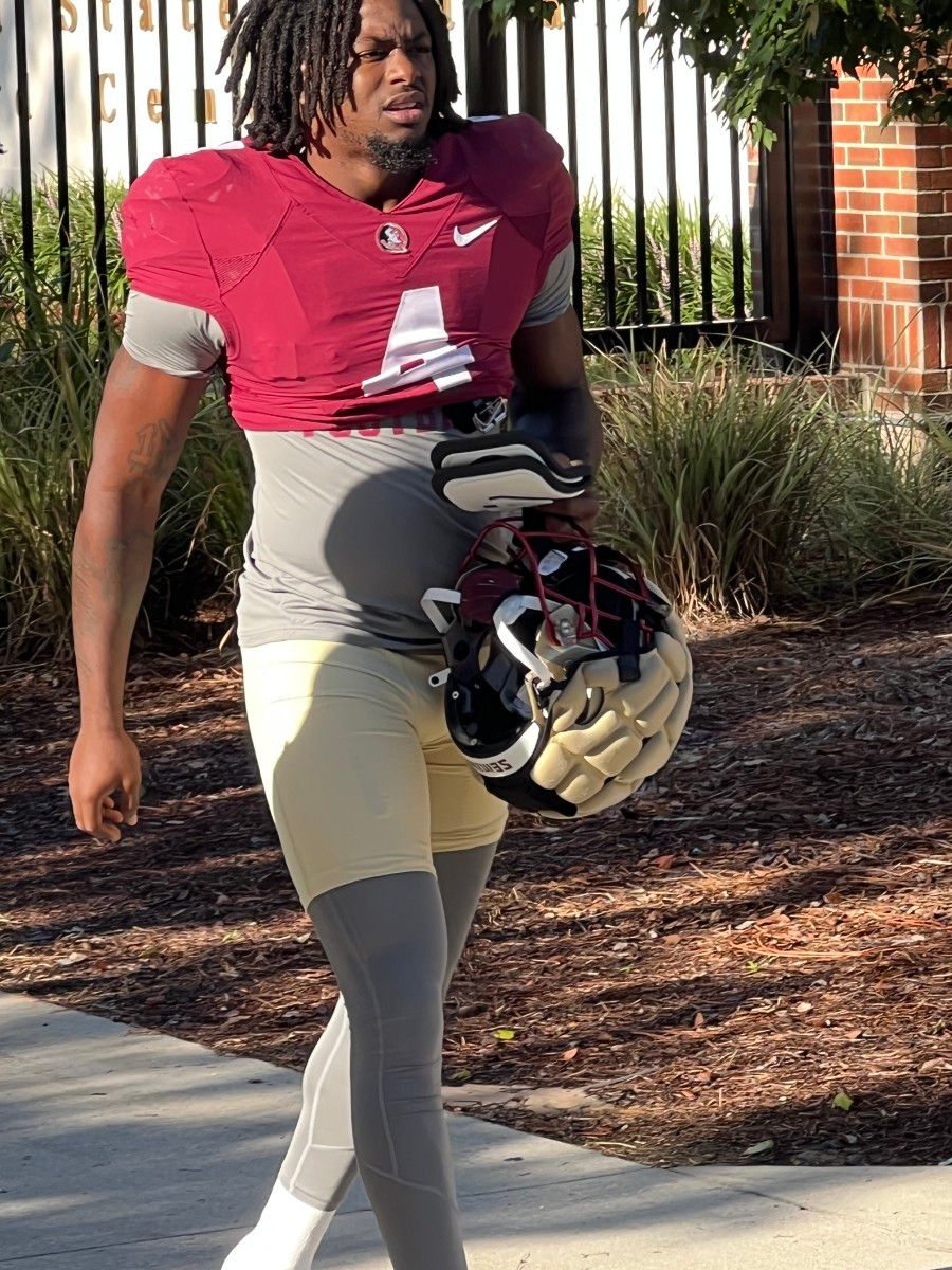 PHOTO GALLERY: Florida State practices in full pads for second ...