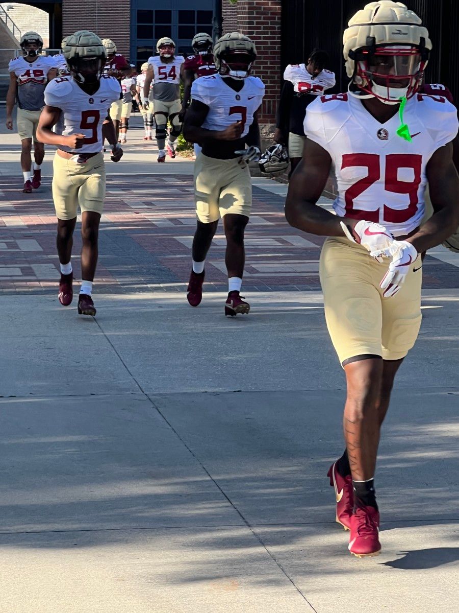 PHOTO GALLERY: Florida State practices in full pads for second ...
