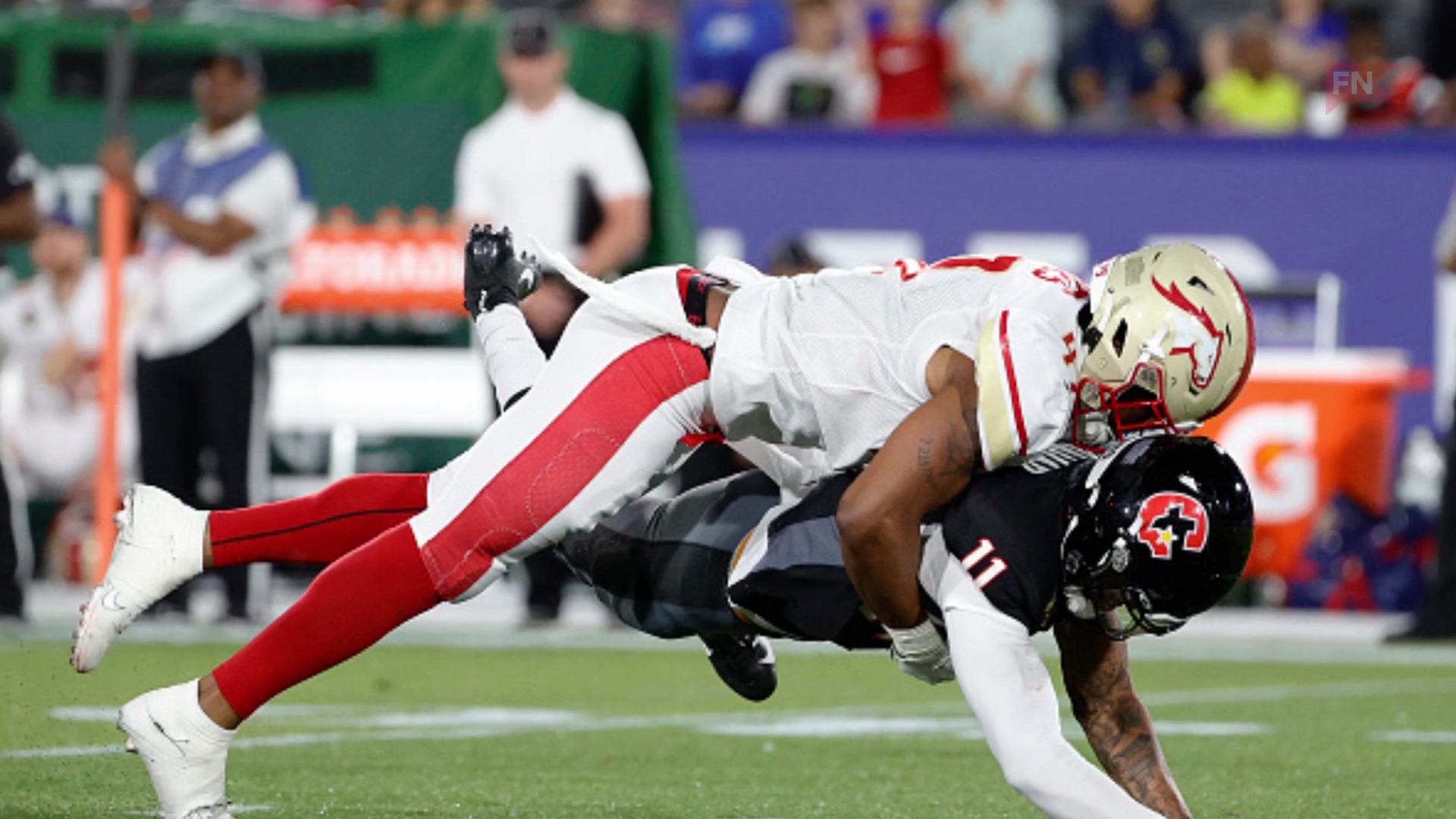 Chicago Bears make roster cut, add USFL linebacker - Sports Illustrated ...