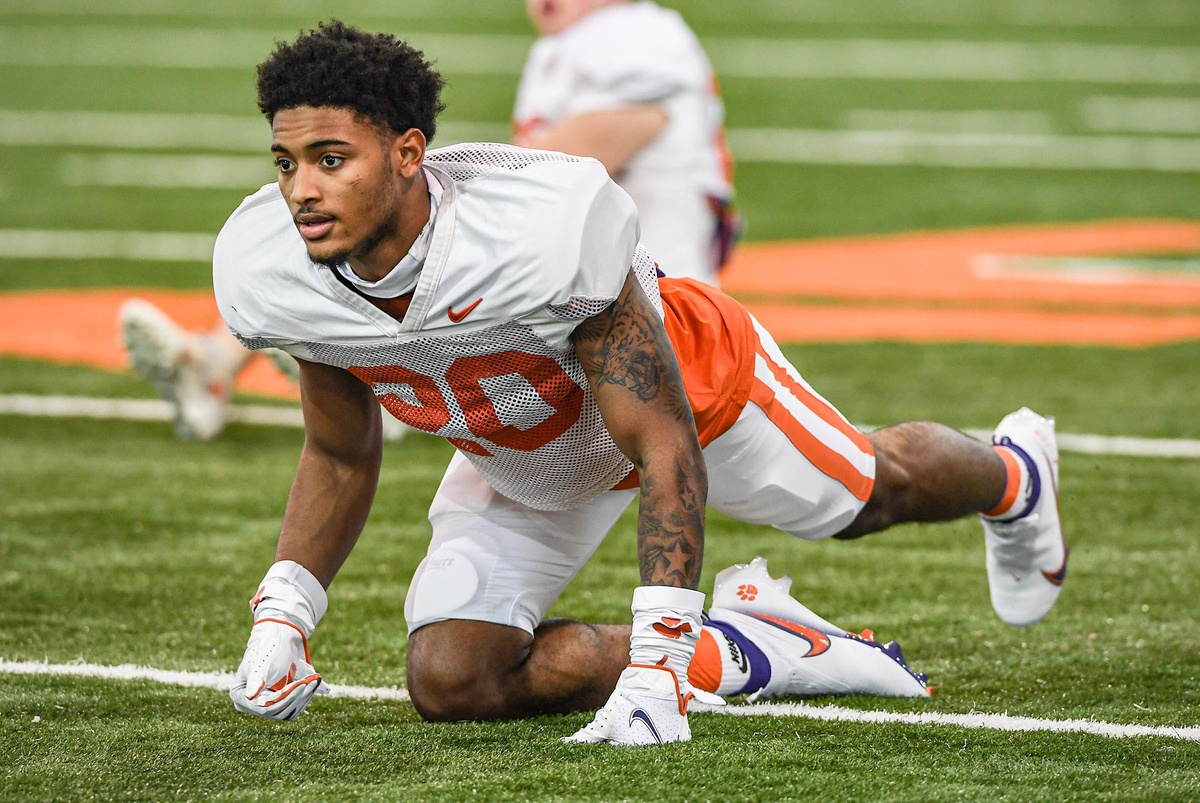 Nate Wiggins Buying into What it Takes to be Great for Clemson Tigers ...