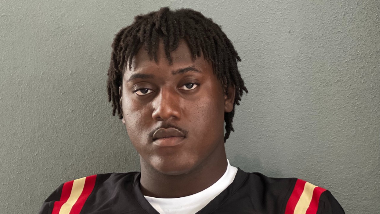Local 2024 DL Dimitry Nicolas Already Familiar with New Miami ...