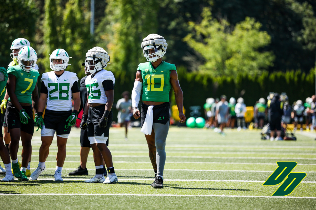 Back at Full Health, Oregon Football Linebacker Justin Flowe Is Ready ...