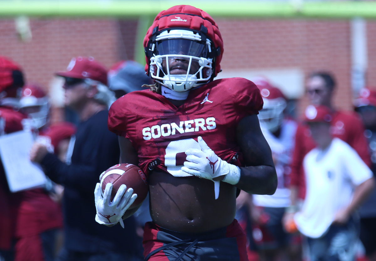 Eric Gray and Marcus Major Set to Lead Oklahoma Sooners’ One-Two RB ...