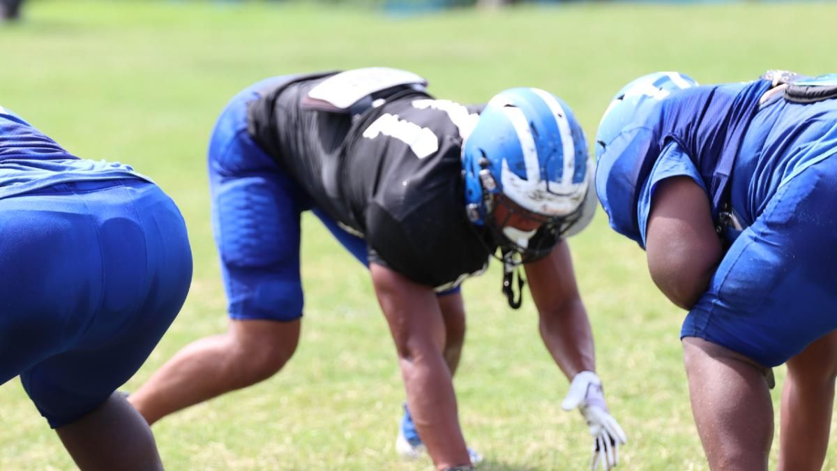 UCF Recruiting Profile: DE Kaven Call - Inside the Knights