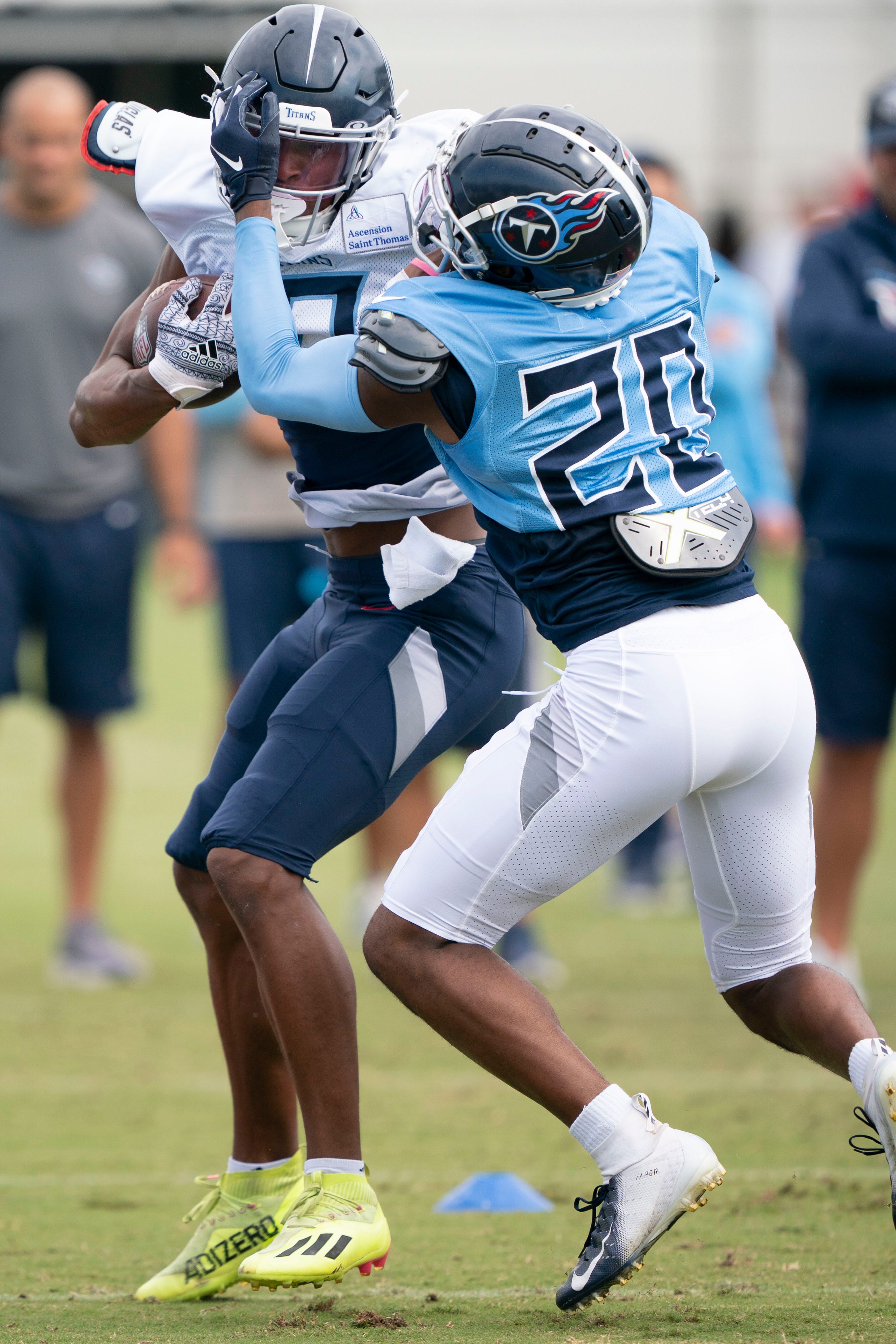 Tre Swilling Makes NFL Debut for Tennessee Titans - Sports Illustrated ...
