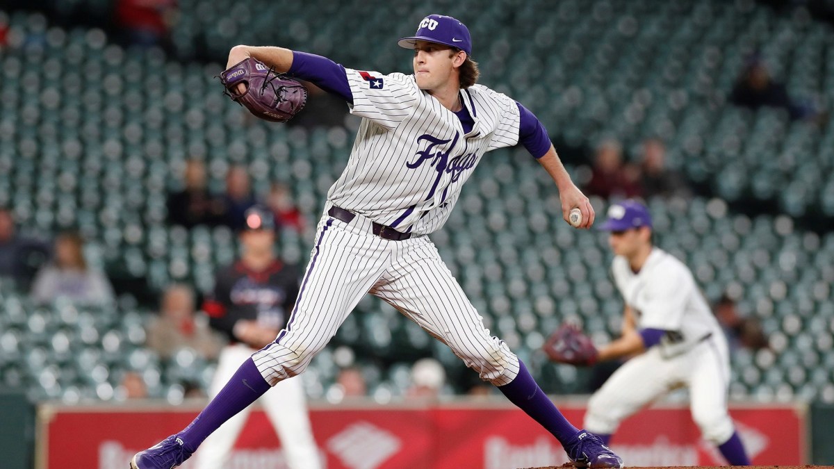 Frogs In The Pros: Lodolo Starts Field Of Dreams Game - Sports ...