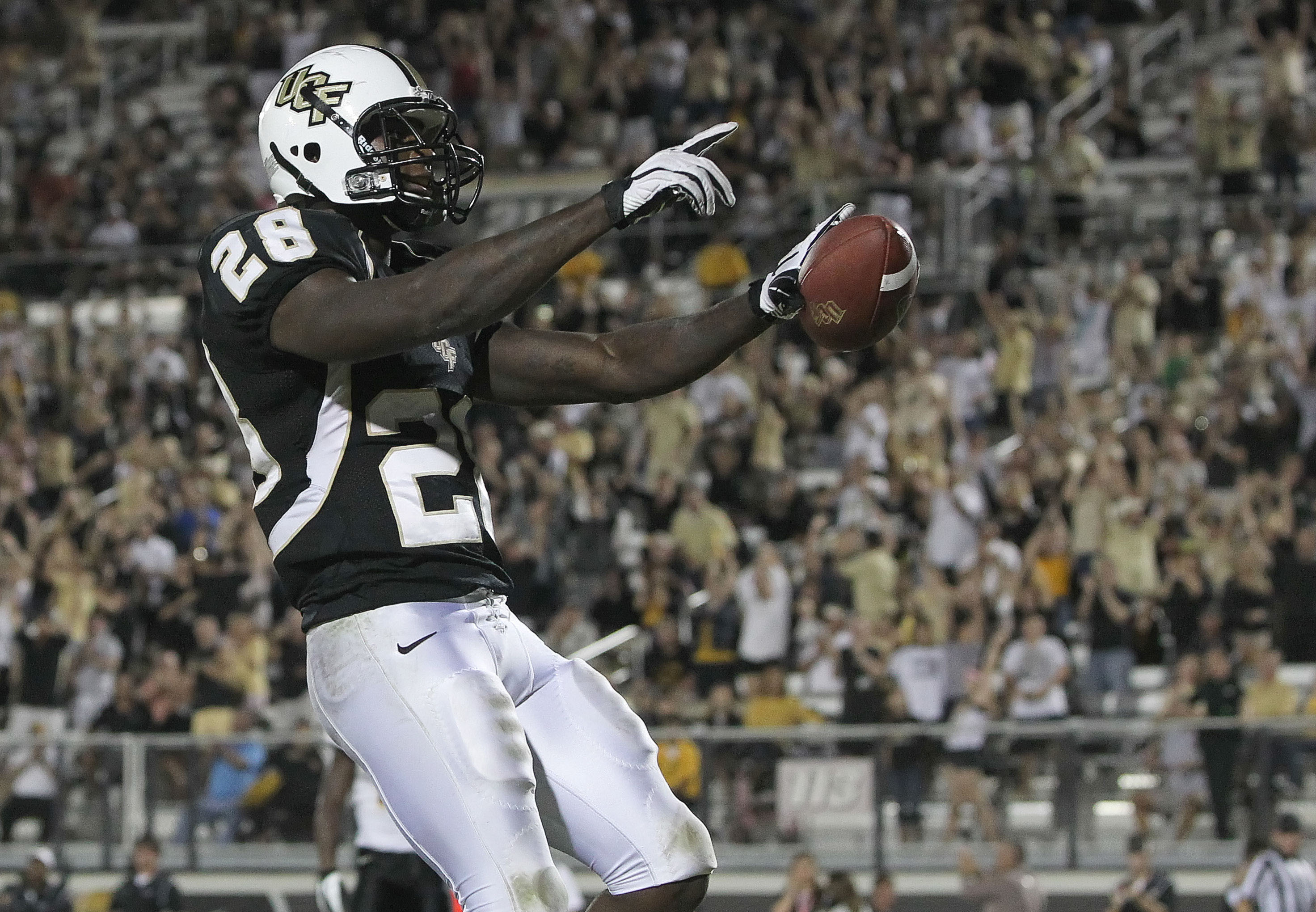 UCF Knights Announce 2022 UCF Athletics Hall of Fame Class - Inside the ...