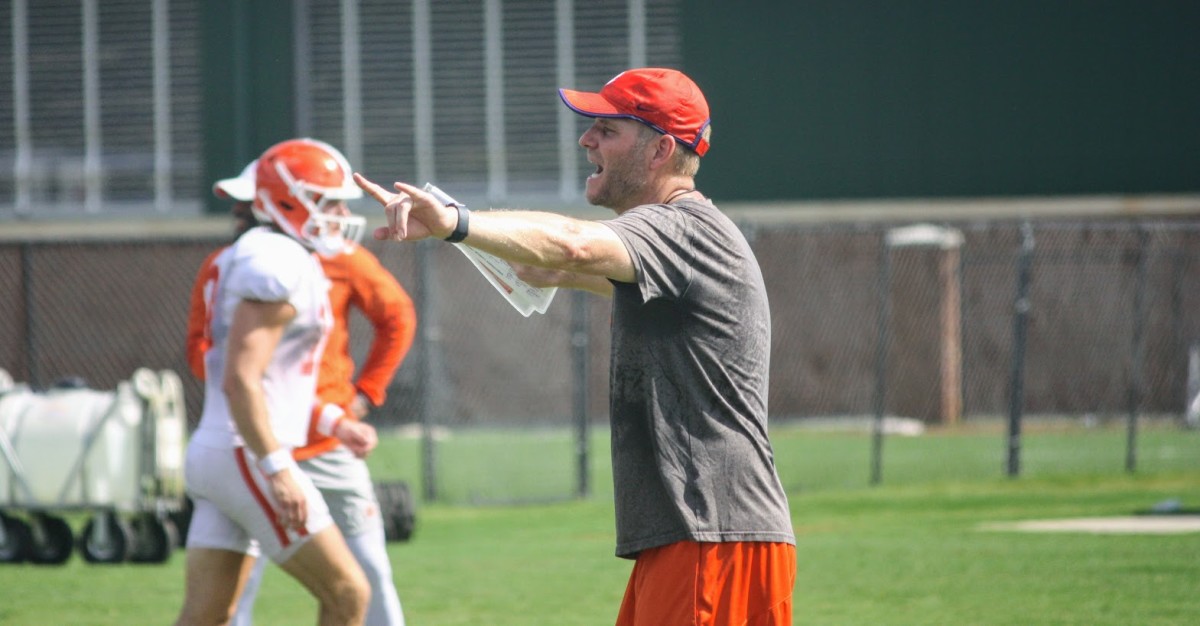 Brandon Streeter Says Clemson Tigers Offense is Building Confidence ...