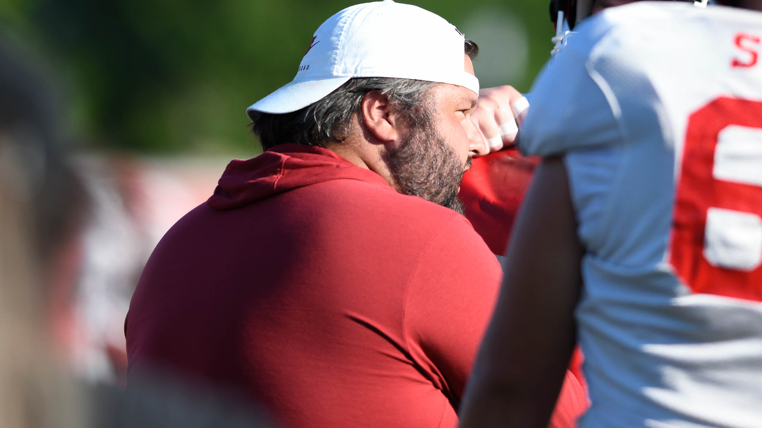 Hogs' OL Coach Sonny Kennedy After Practice - Sports Illustrated All ...