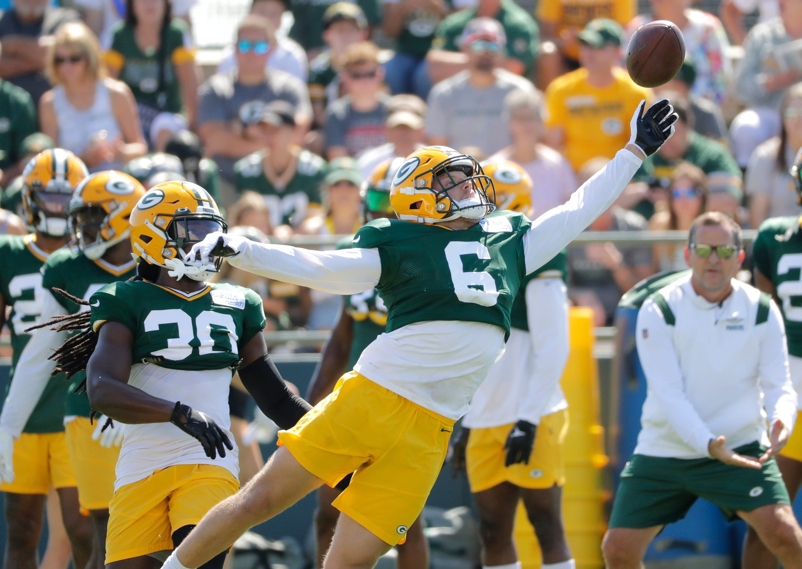 Packers using robot QB that can simulate Kirk Cousins throws - Sports ...