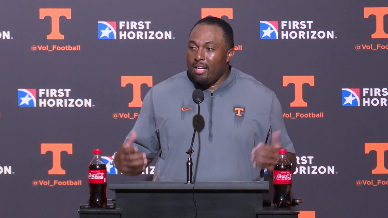 Watch: Tennessee Football Running Backs Coach Jerry Mack Discuss RB ...