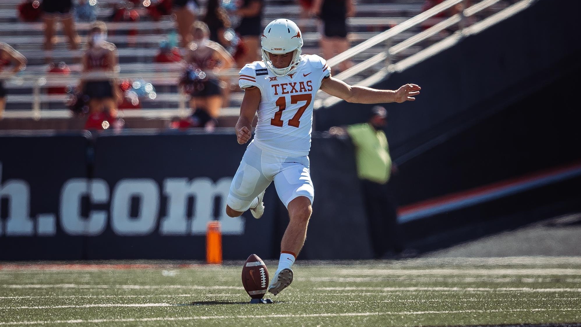 Former Texas Longhorns Kicker/Punter Cameron Dicker Cut By Rams ...