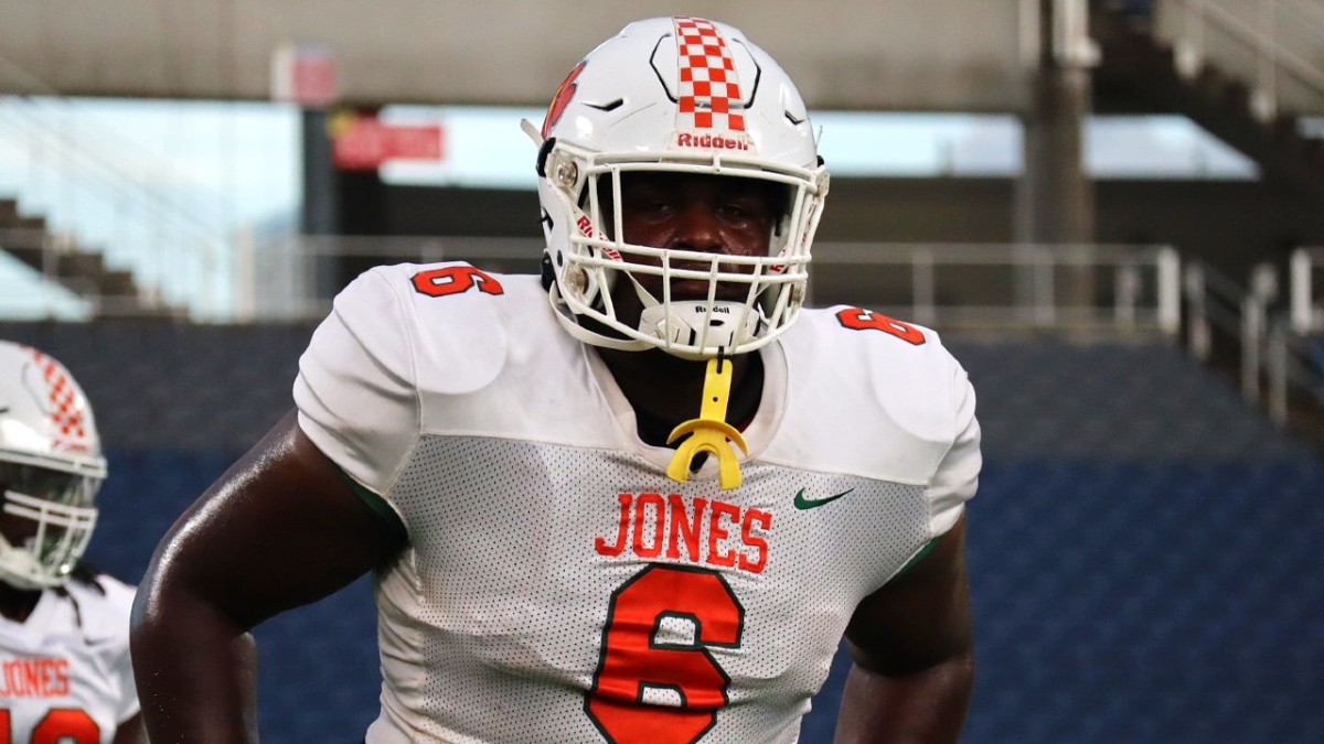 In-State 2024 DL Target D'Antre Robinson Includes Gators in Top Schools ...