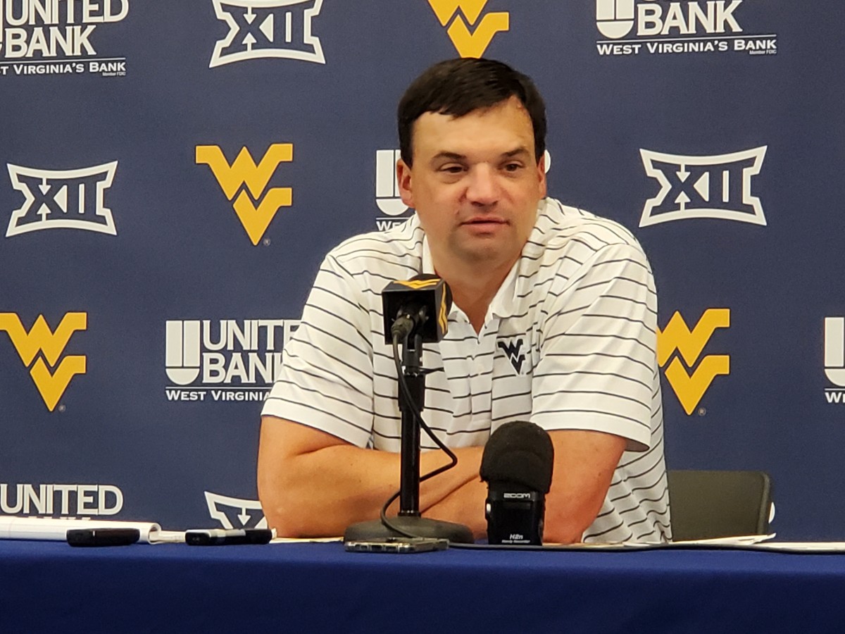 WATCH: Neal Brown's Final Preseason Press Conference - Sports ...