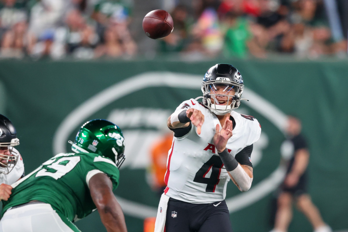 Atlanta Falcons To Start Desmond Ridder Following Bye Week - All Bearcats